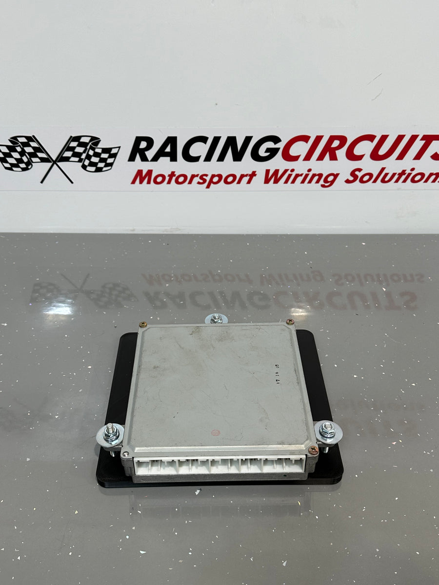 Honda ECU mounting plate – Racing Circuits